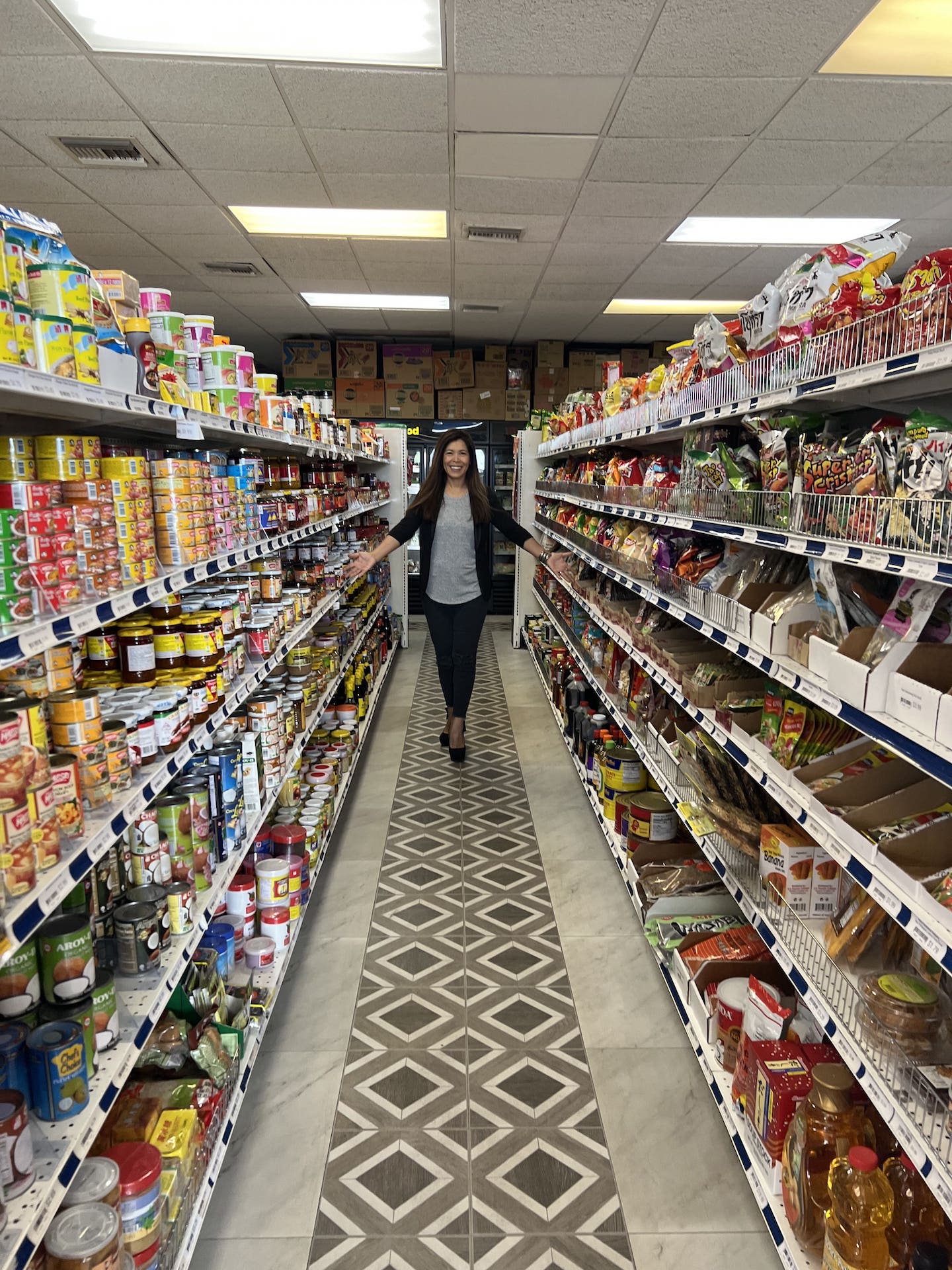 Asian World Market – sawasdeeusa