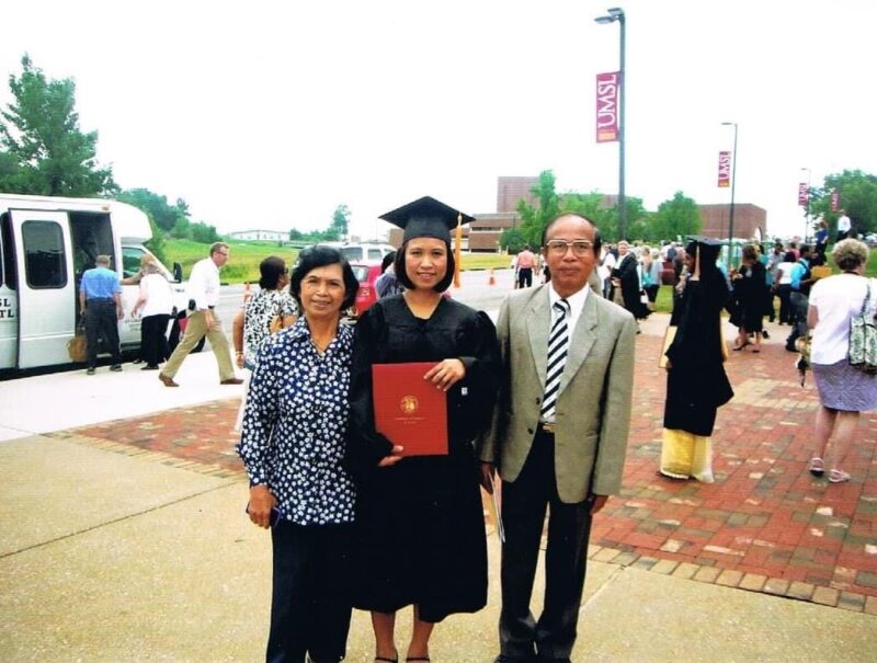 Ms. Ree, a Successful Nurse – SawasdeeUSA